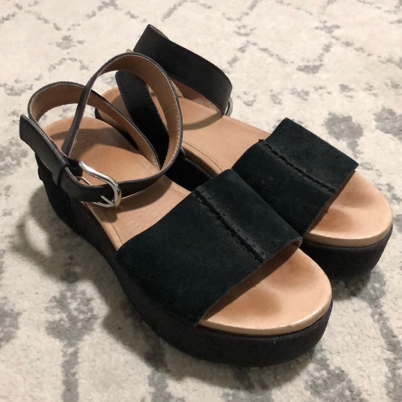 UGG | Shoes | Ugg Marchella Womens Leather Suede Black Platform Wedge ...